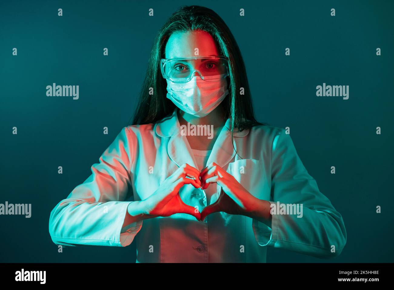 Doctor showing compassion support hi-res stock photography and images ...
