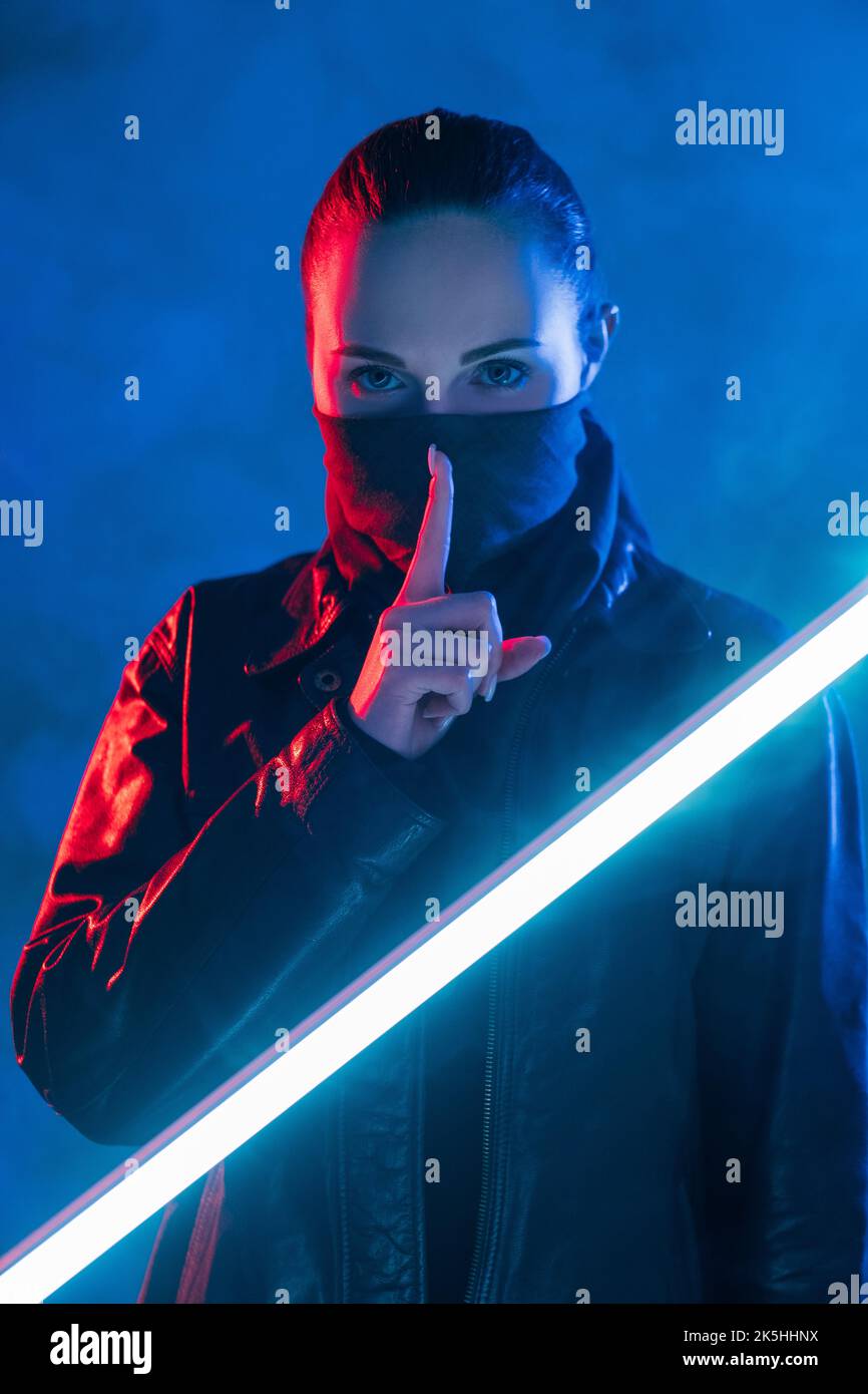 cyberpunk spy apocalyptic war female assassin hush Stock Photo - Alamy
