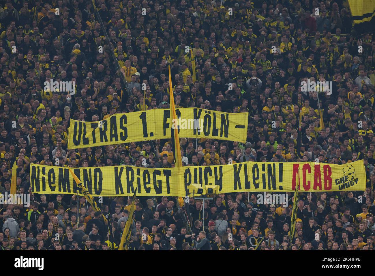 Bayern munchen ultras hi-res stock photography and images - Alamy