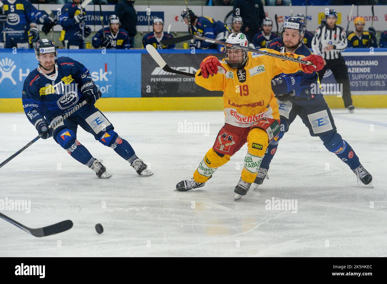 08.10.2022, Ambri, Gottardo Arena, NL: HC Ambri-Piotta - SCL Tigers ...