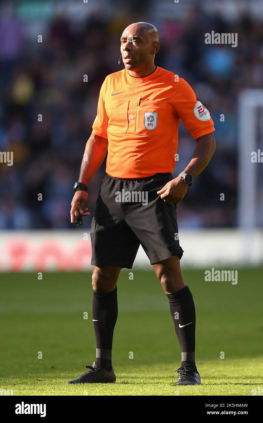Allison football referee 2022 hi-res stock photography and images - Alamy