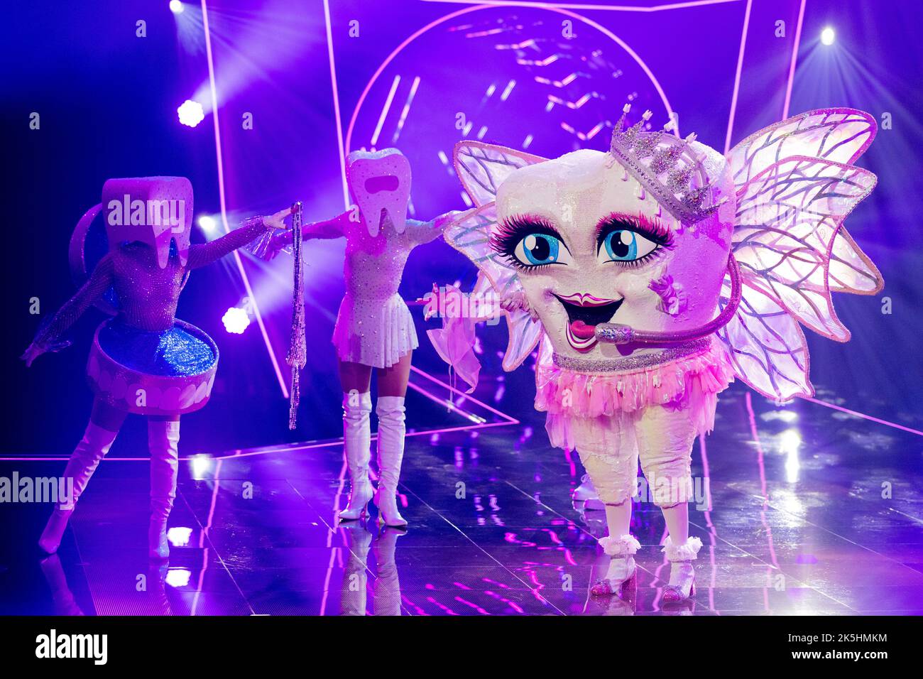 Cologne, Germany. 08th Oct, 2022. The character "The Tooth Fairy" is on ...