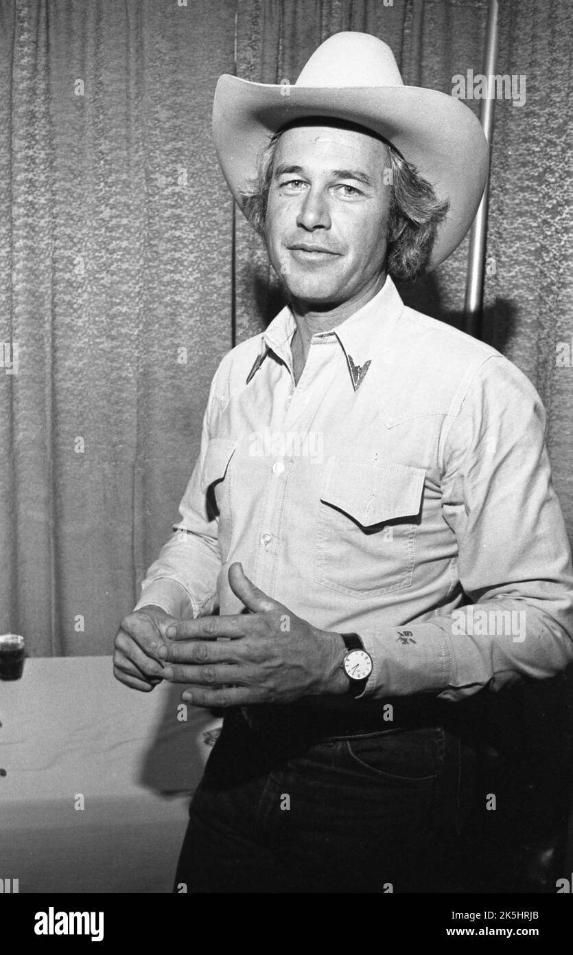 Kanaly Black and White Stock Photos & Images - Alamy