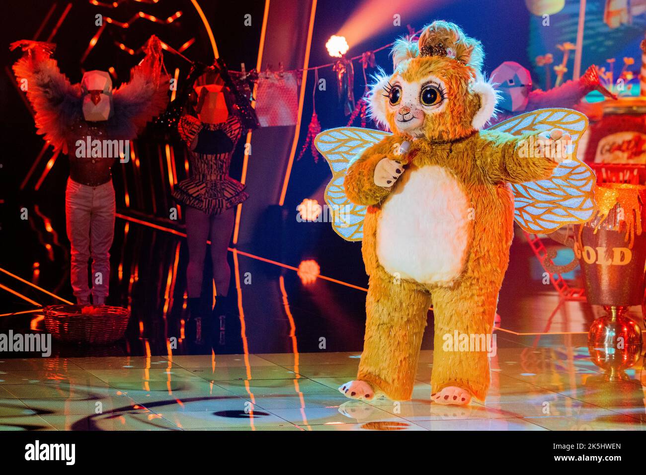 Cologne, Germany. 08th Oct, 2022. The character "Goldi" is on stage in the Prosieben show "The ...