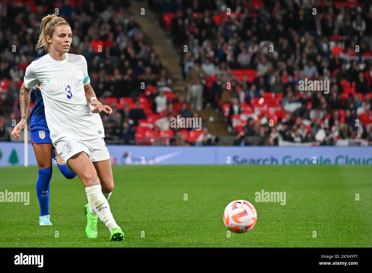 October 8, 2022: Rachel Daly of England passes the ball During the ...