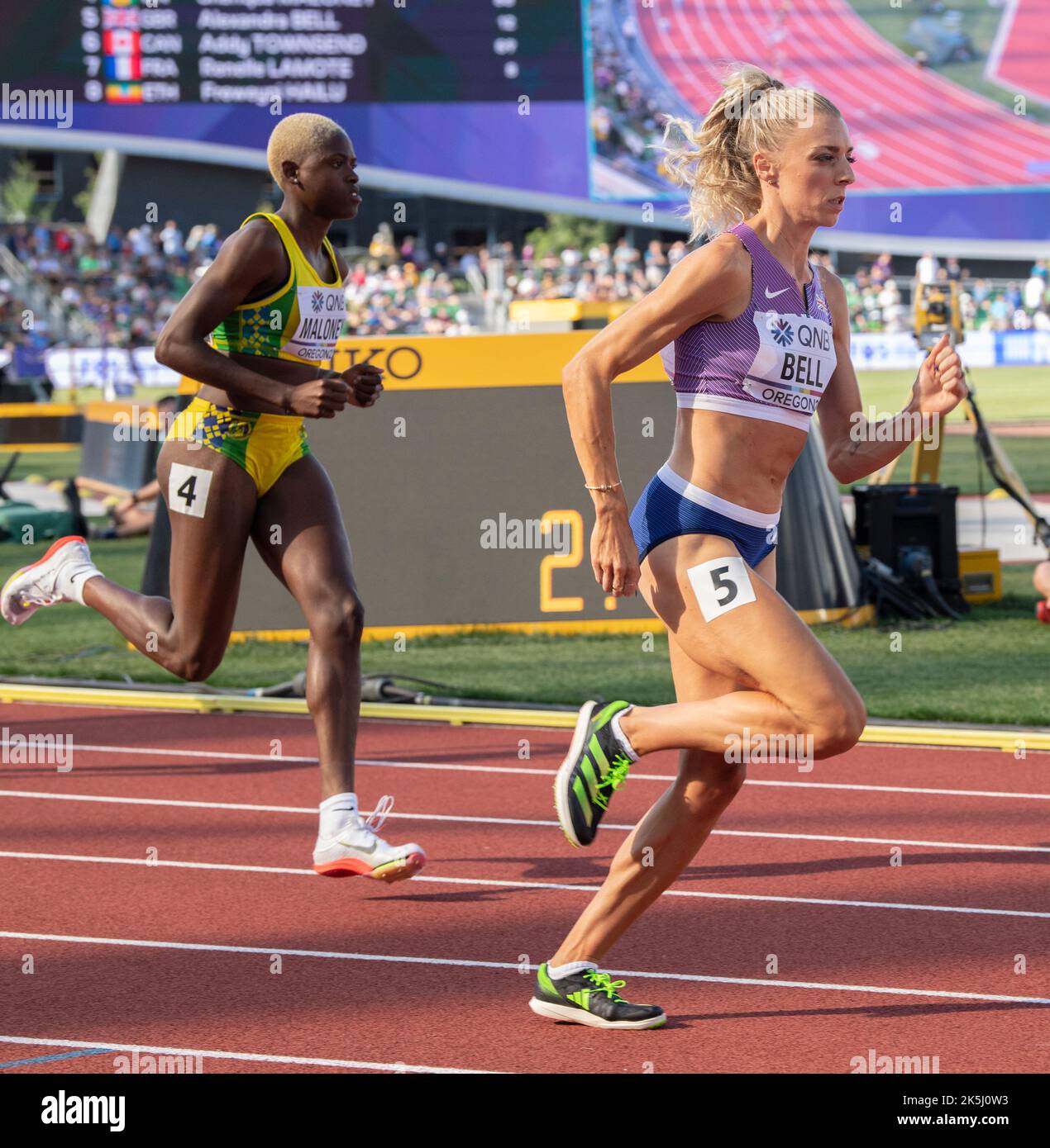 Alex Bell of GB&NI competing in the women’s 800m heats at the World ...