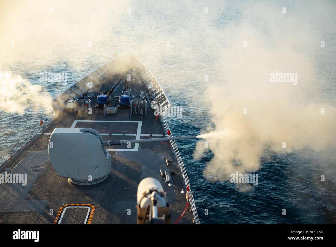 221007-N-LK647-0210 ATLANTIC OCEAN—The Ticonderoga-class guided-missile ...