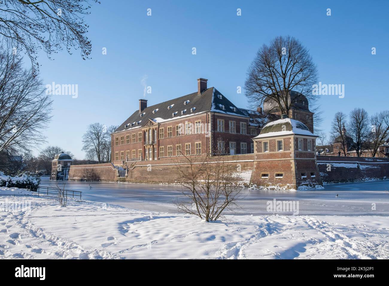 Baroque and moated castle Ahaus, today seat of the Technical Academy ...