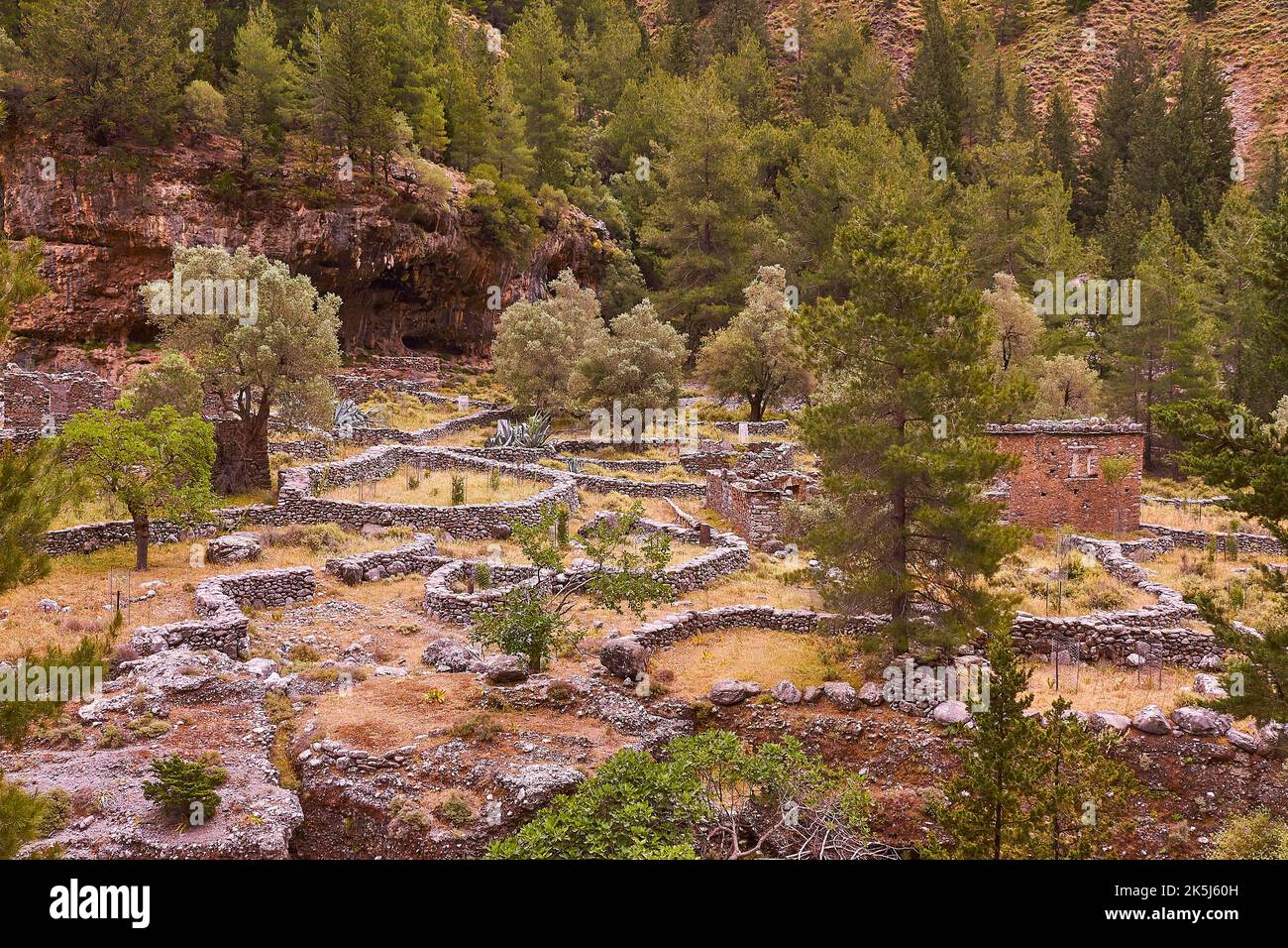 Buildings, stone walls, ruins, Samaria settlement, rest area, Samaria ...