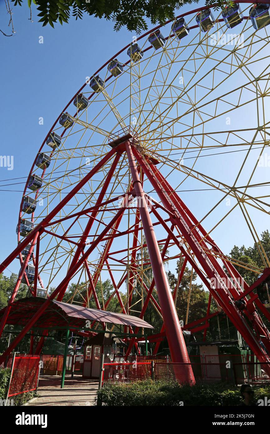 Ferris Wheel, Panfilov Park, Bishkek, Bishkek City Region, Kyrgyzstan ...