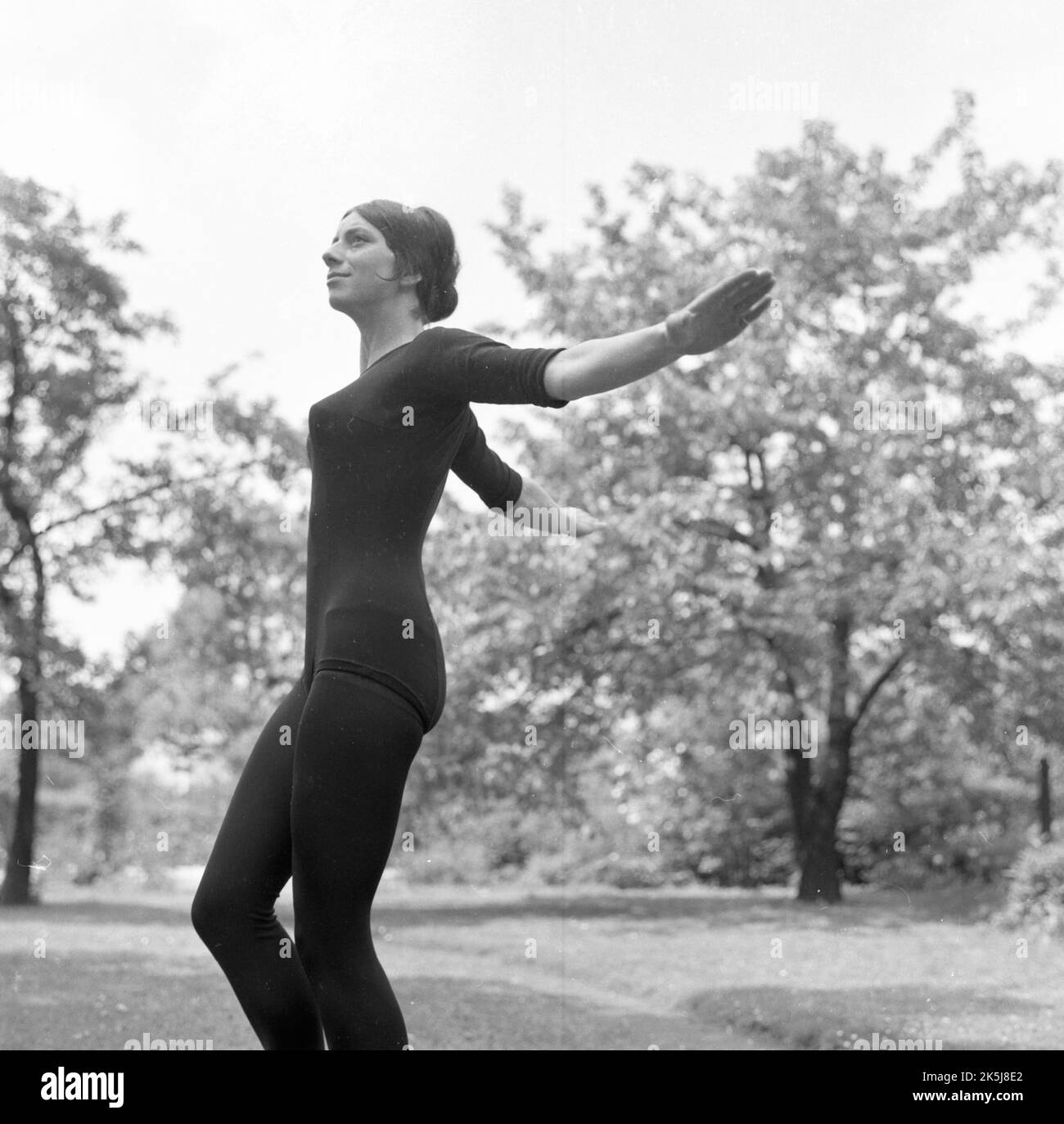 Exercise 60 years ago, demonstrated here in Dortmund in 1966 with Hella ...