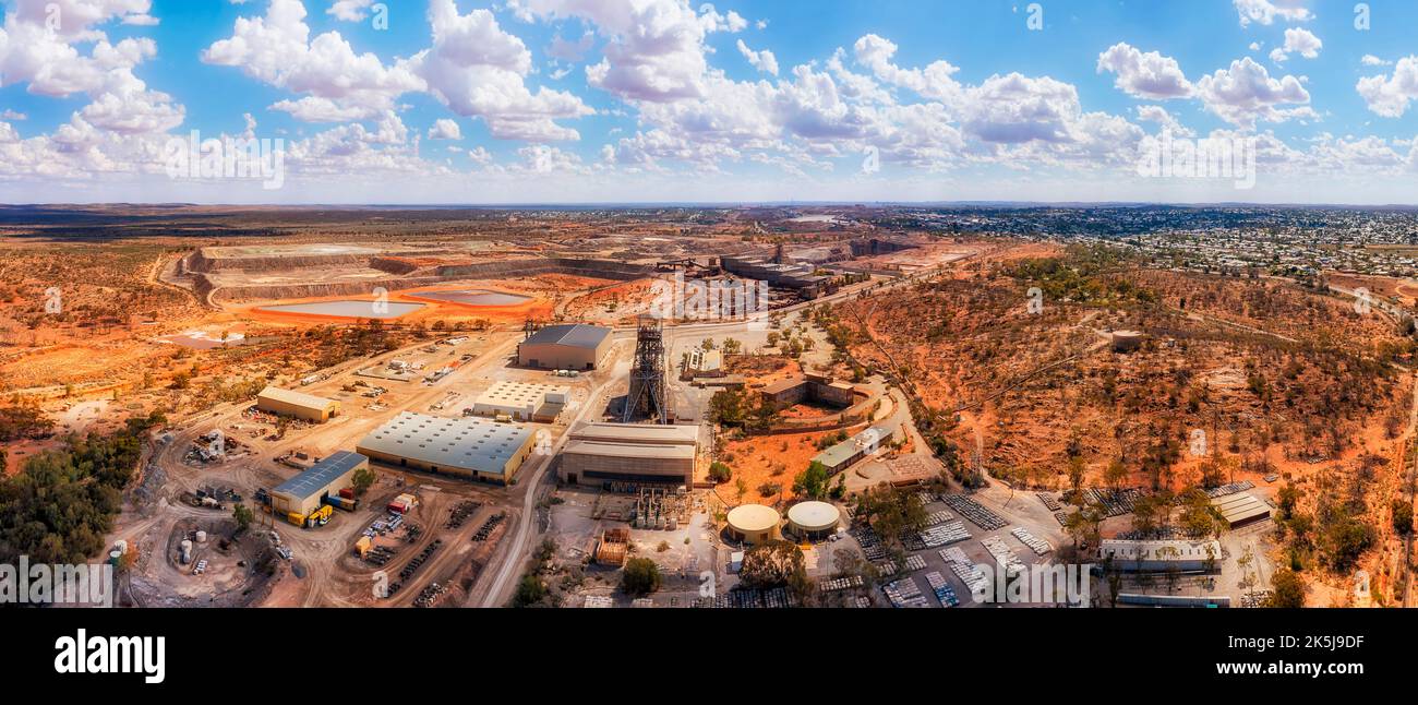 Junction mine in Broken Hill mining city of Australian outback - aerial ...