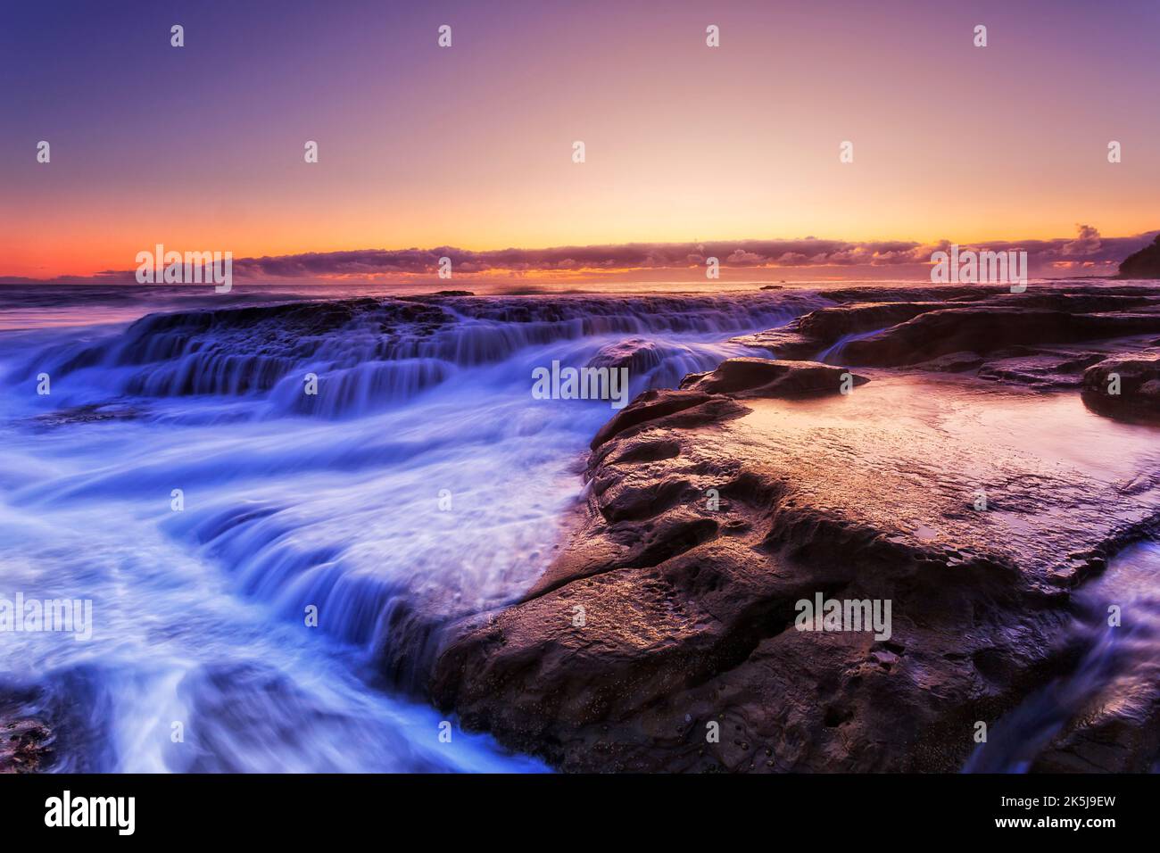 Scenic colourful sunrise at Whale beach of Sydney Northern beaches on ...