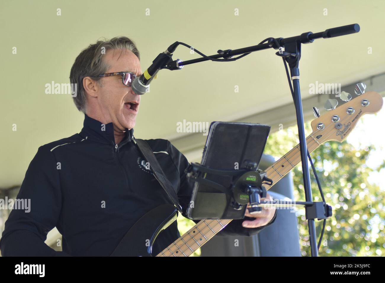 Lisa baird hi-res stock photography and images - Alamy
