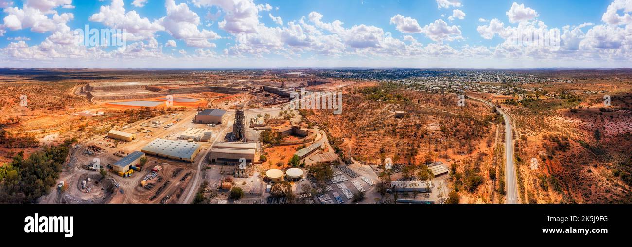 Junction mine in Broken Hill mining city of Australian outback - aerial ...