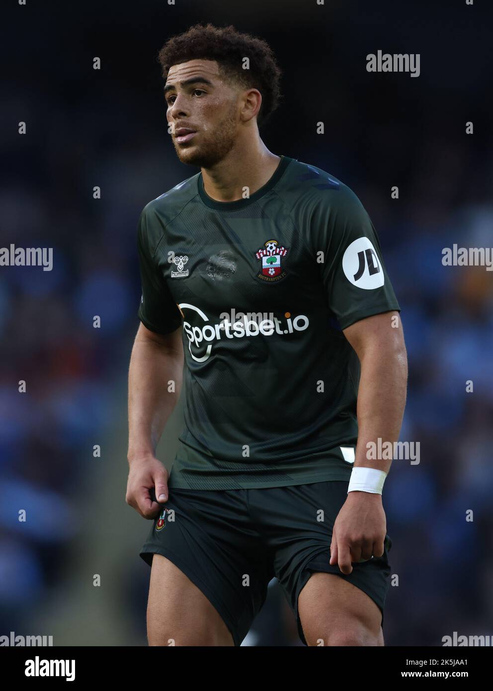 Manchester, England, 8th October 2022. Che Adams of Southampton during ...