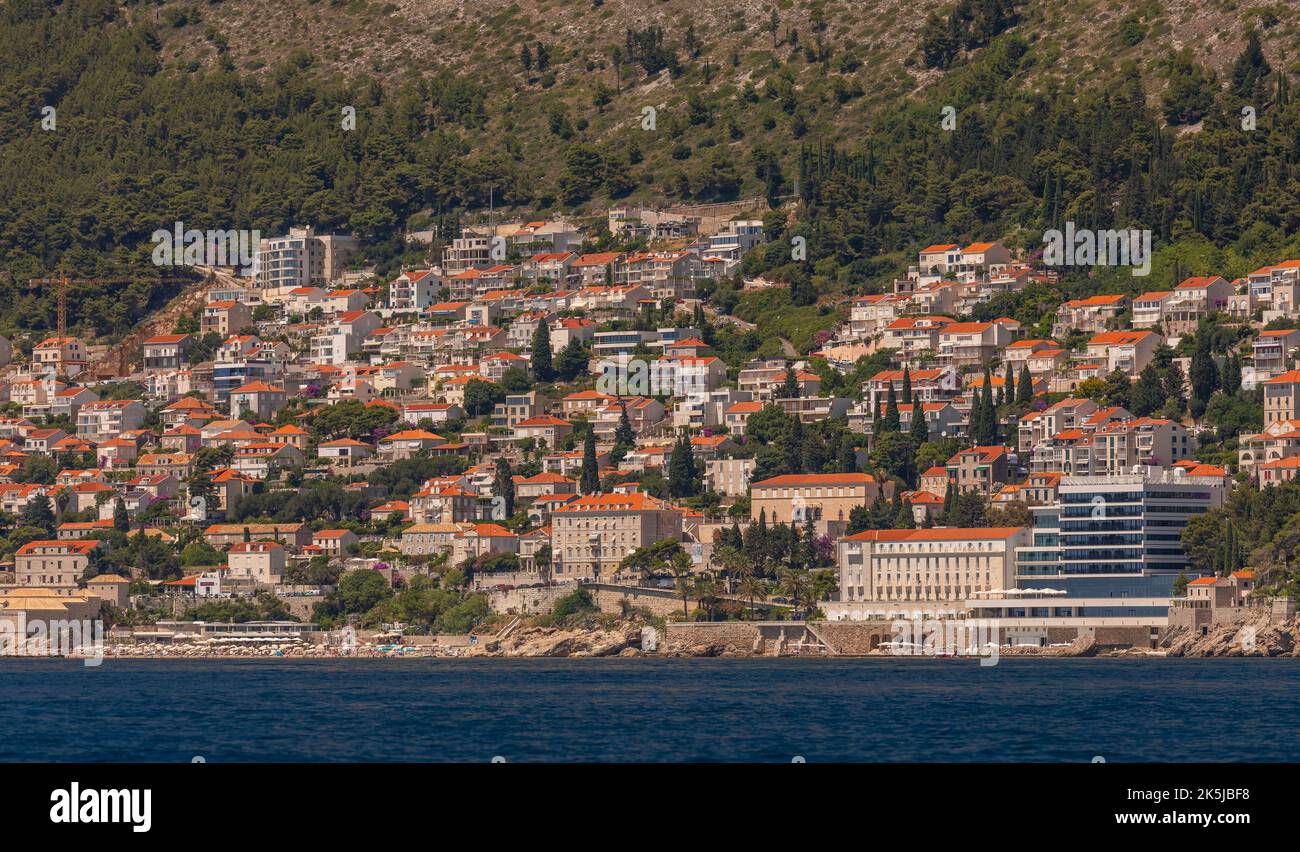 Coastal housing dubrovnik hi-res stock photography and images - Alamy