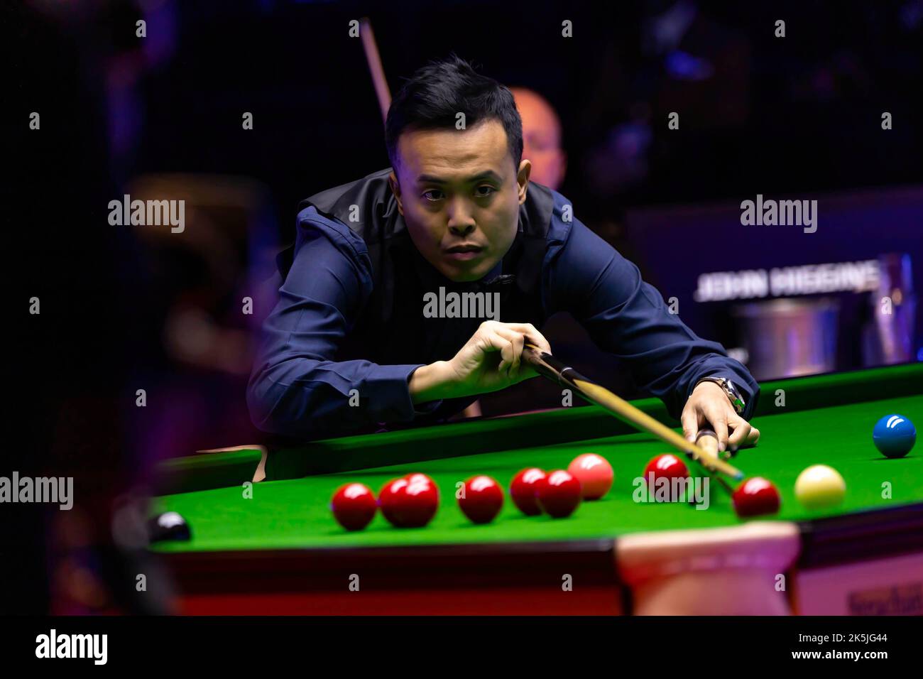 Marco Fu seen in action during the semi-final match against John Higgins on Day 3 of Hong Kong ...