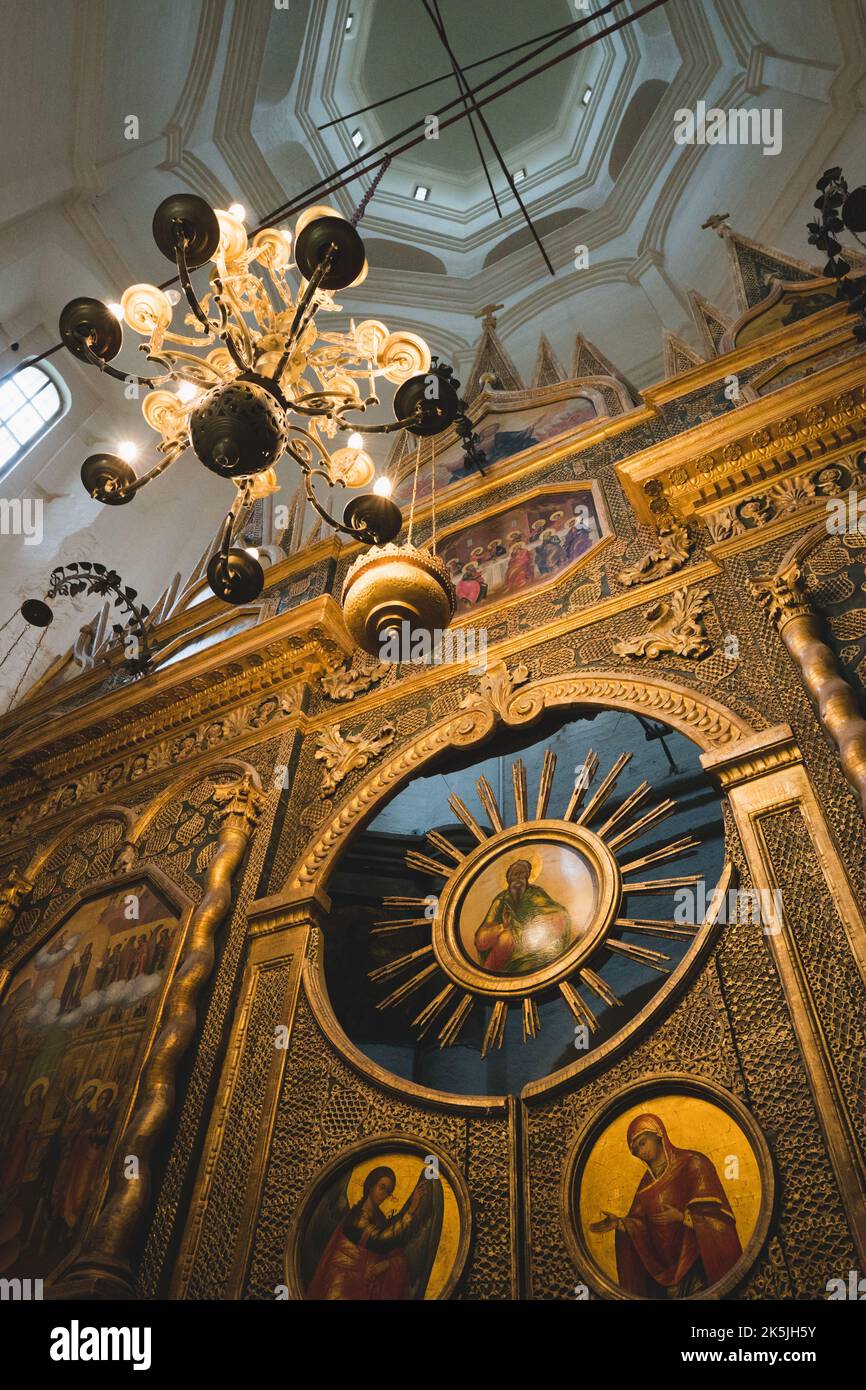 St. Basil's Cathedral interior, Moscow, Russia Stock Photo - Alamy