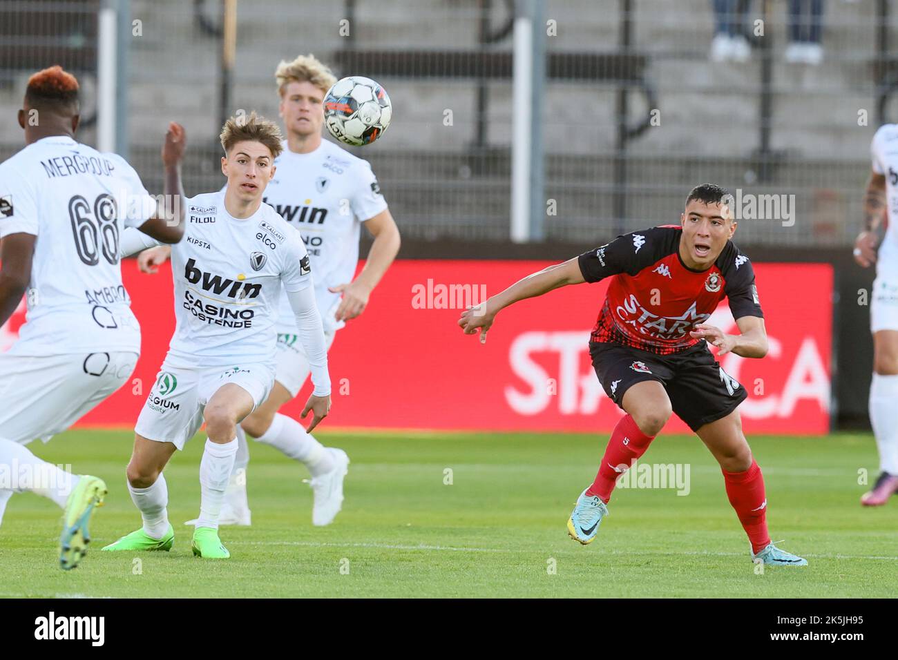 Seraing's Sami Lahssaini (R) pictured in action during a soccer match ...