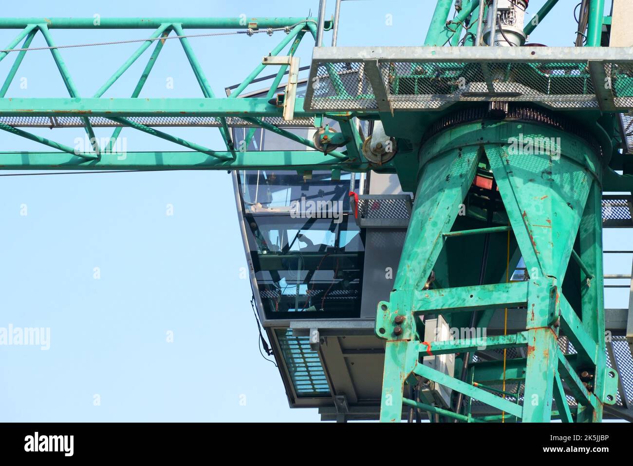 Mobile crane cab hi-res stock photography and images - Alamy