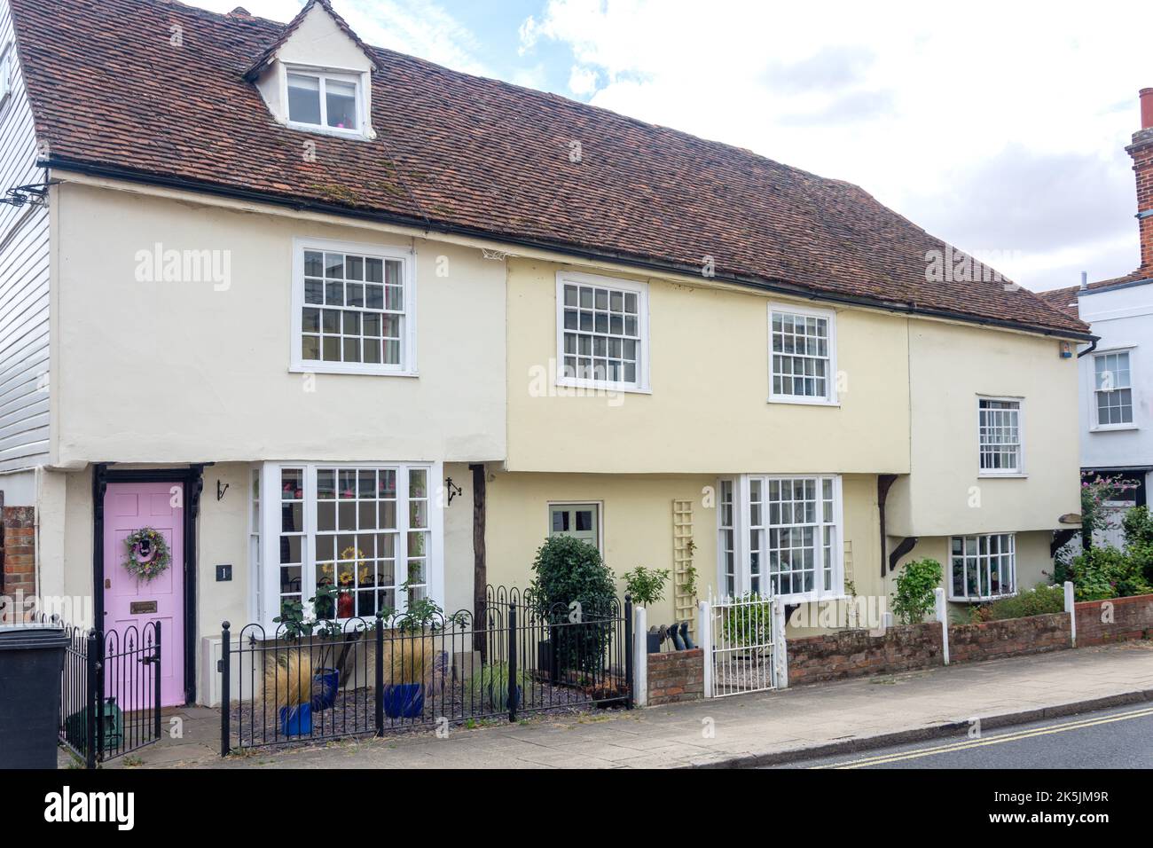 Period cottages, West Street, Coggeshall, Essex, England, United ...