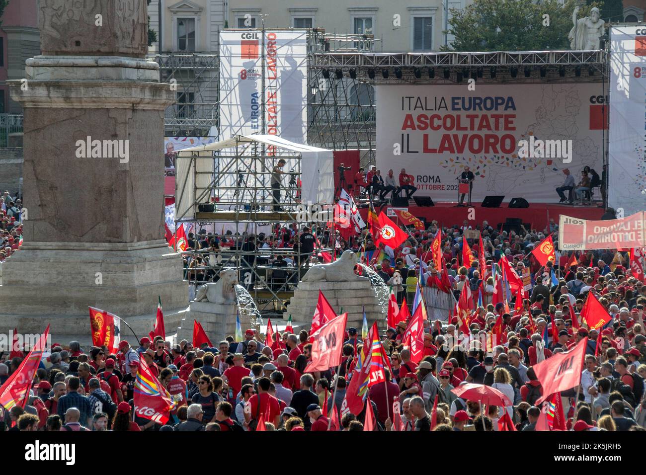 Rome, Italy. 08th Oct, 2022. National demonstration in Rome of the CGIL ...