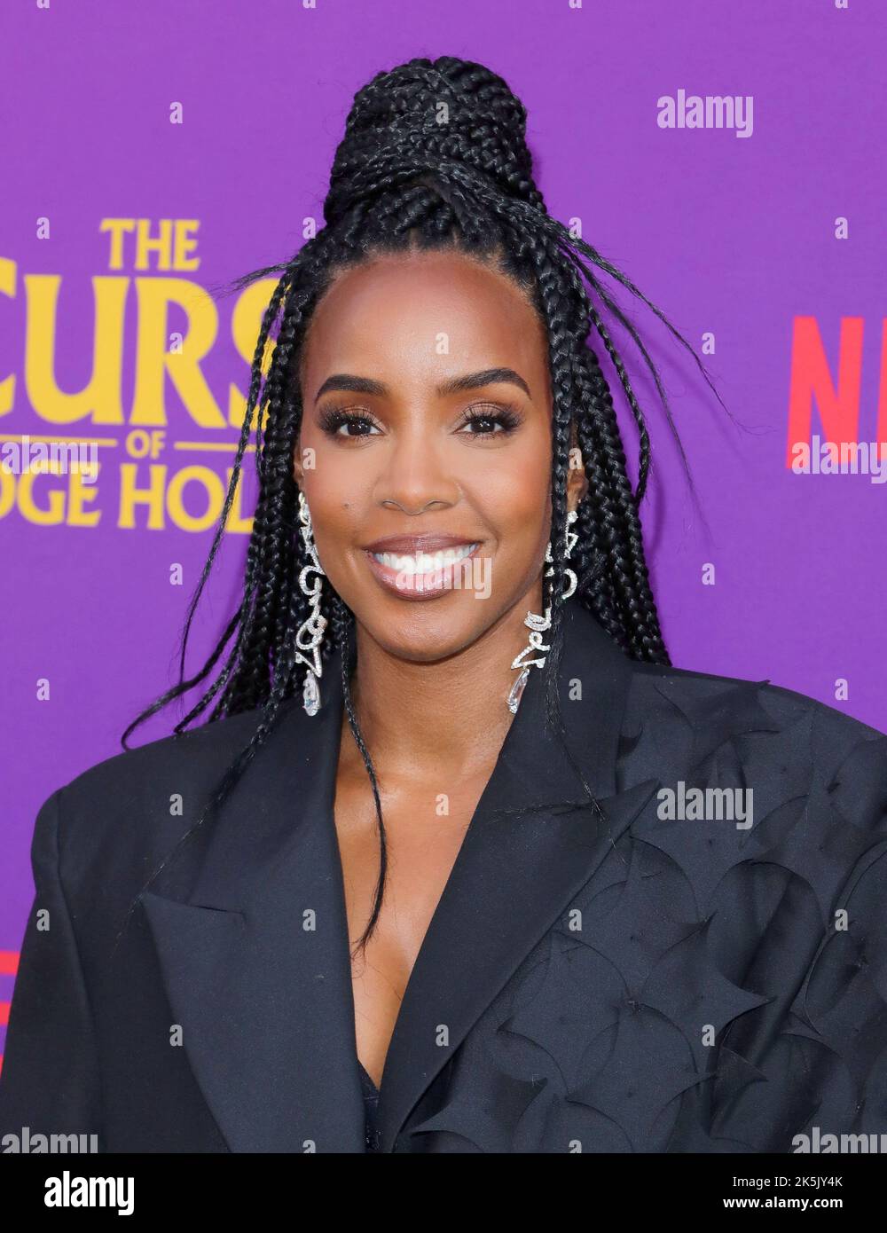 Kelly Rowland arrives at The Special Screening of Netflix The Curse of ...