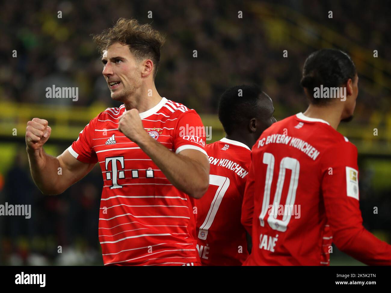 freut sich Ÿber das Tor Treffer von Leroy Sane of Bayern Muenchen Leon ...