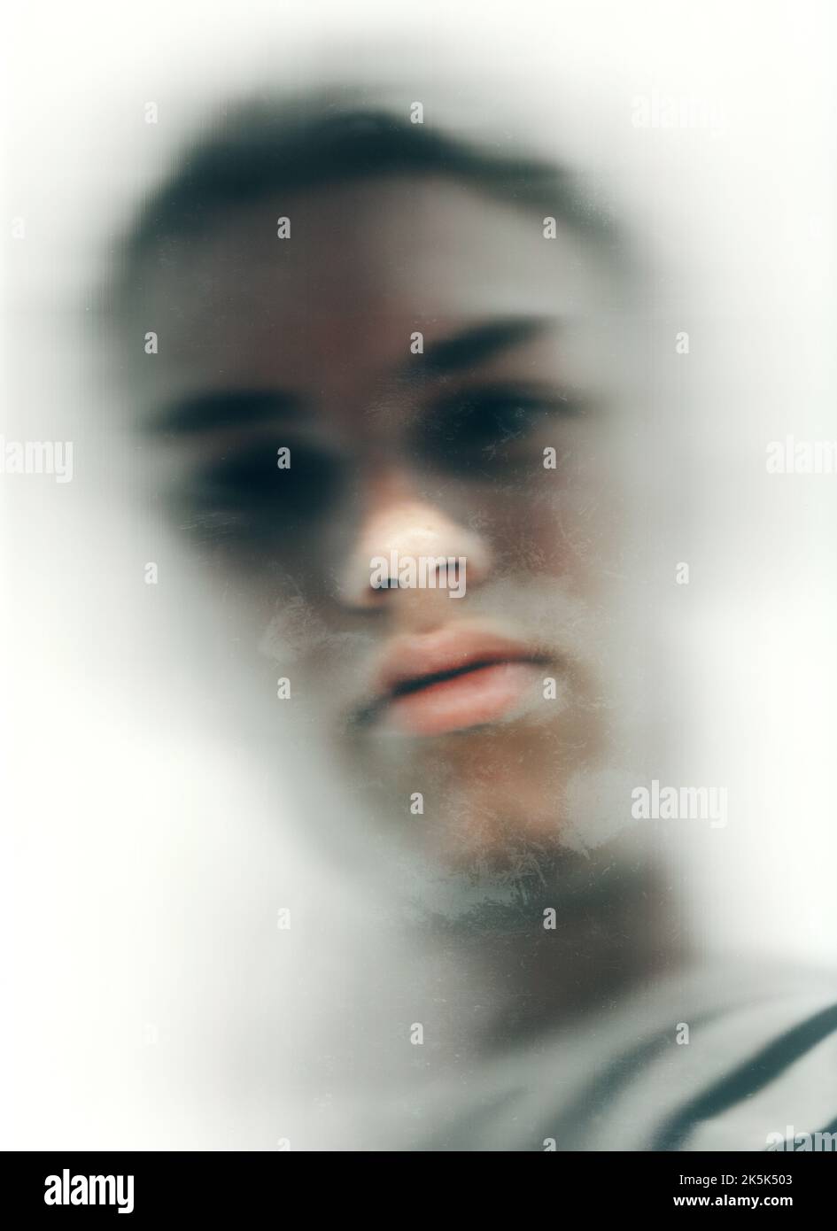Blurry dreamy visual hi-res stock photography and images - Alamy