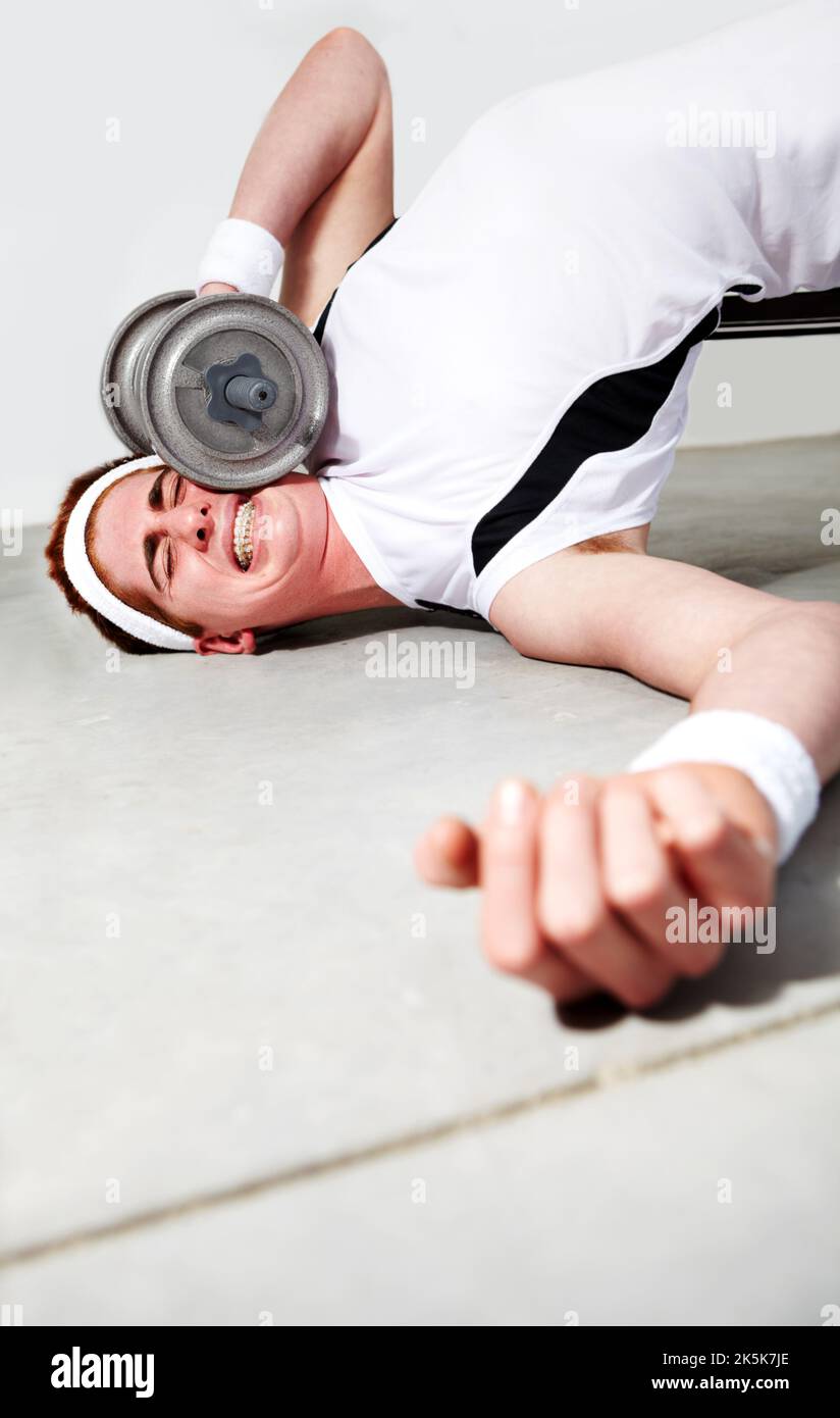 Lift weights workout strain hi-res stock photography and images - Alamy