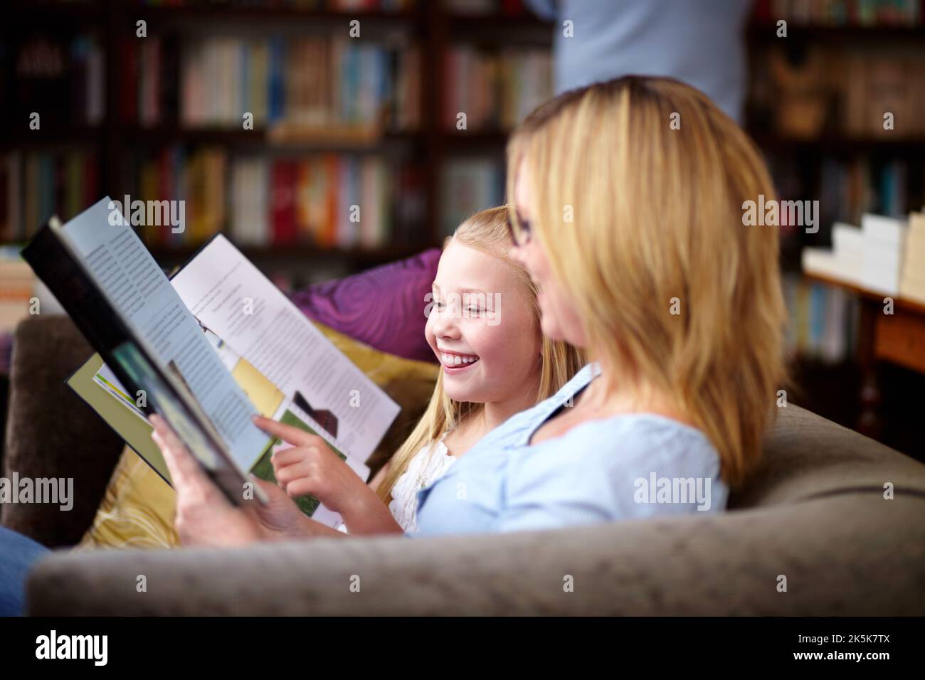 Two story books hi-res stock photography and images - Alamy
