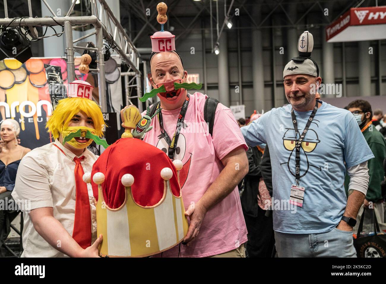 Atmosphere during Comic Con at Jacob Javits Center in New York on ...