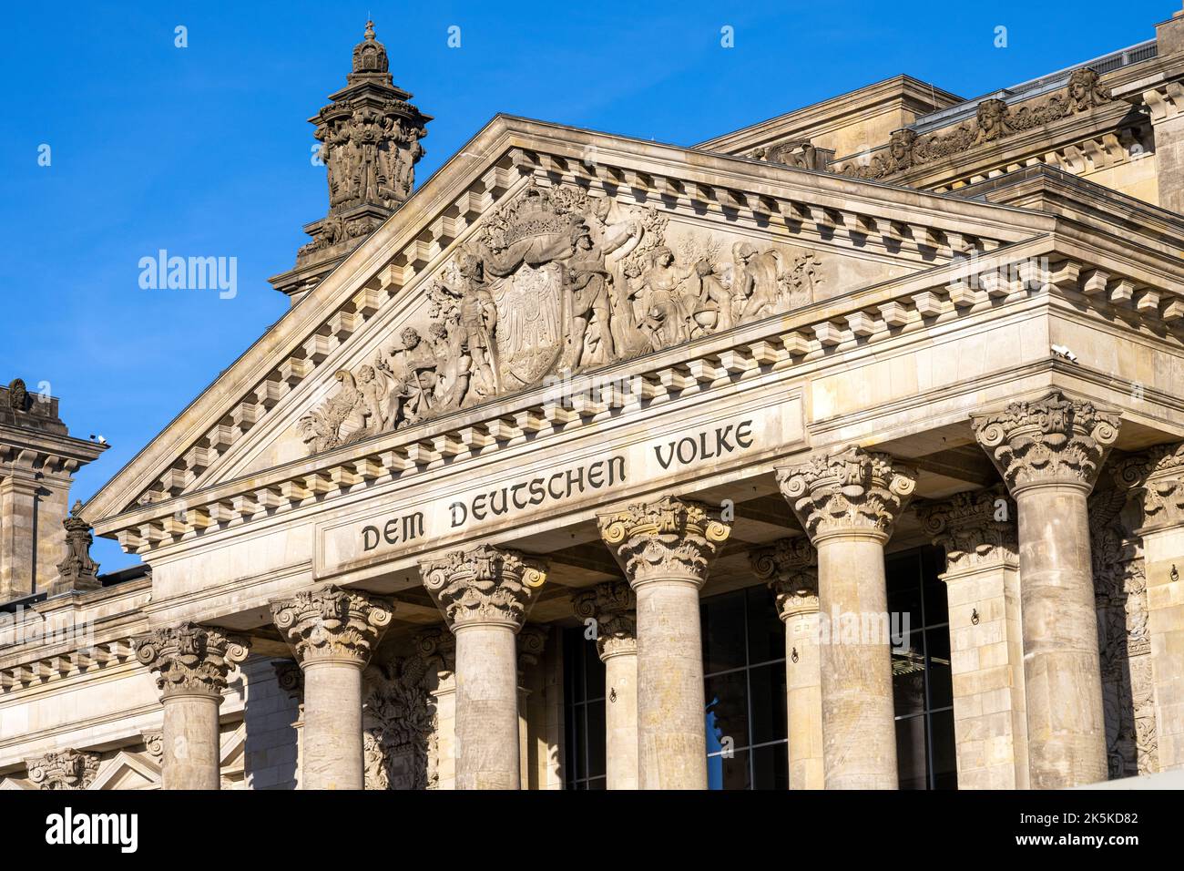 House of parliament berlin hi-res stock photography and images - Alamy
