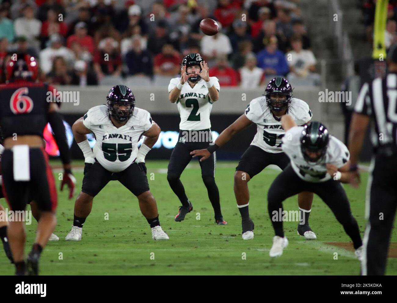 October 8, 2022 - Hawaii Rainbow Warriors place kicker Matthew Shipley ...