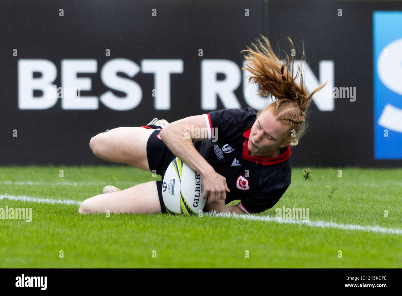 Canada's Paige Farries scores the opening try for Canada during the ...
