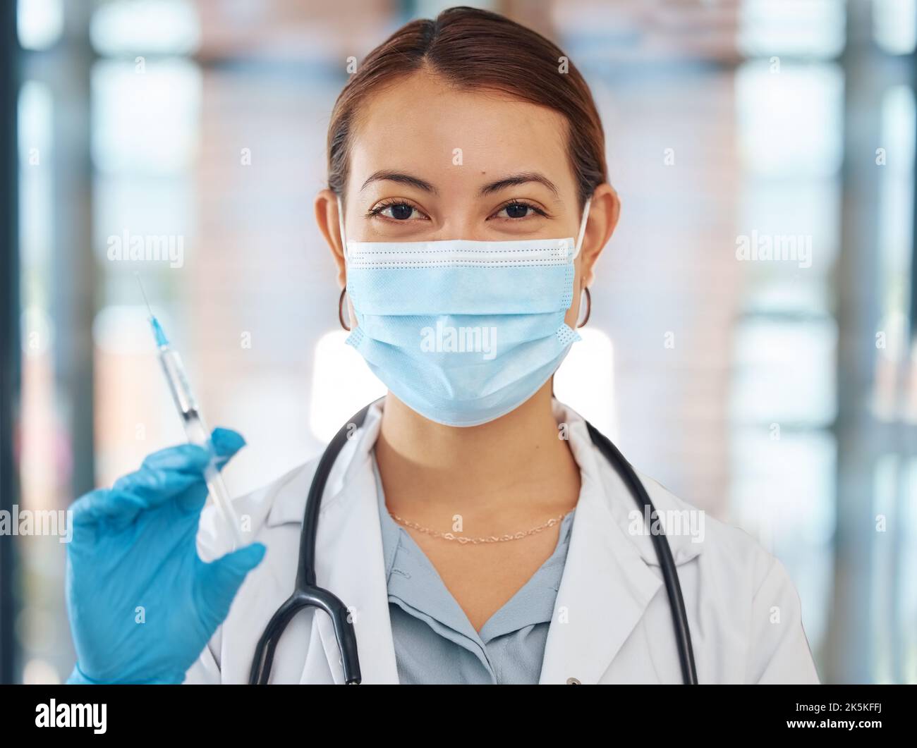 Woman healthcare hi-res stock photography and images - Alamy