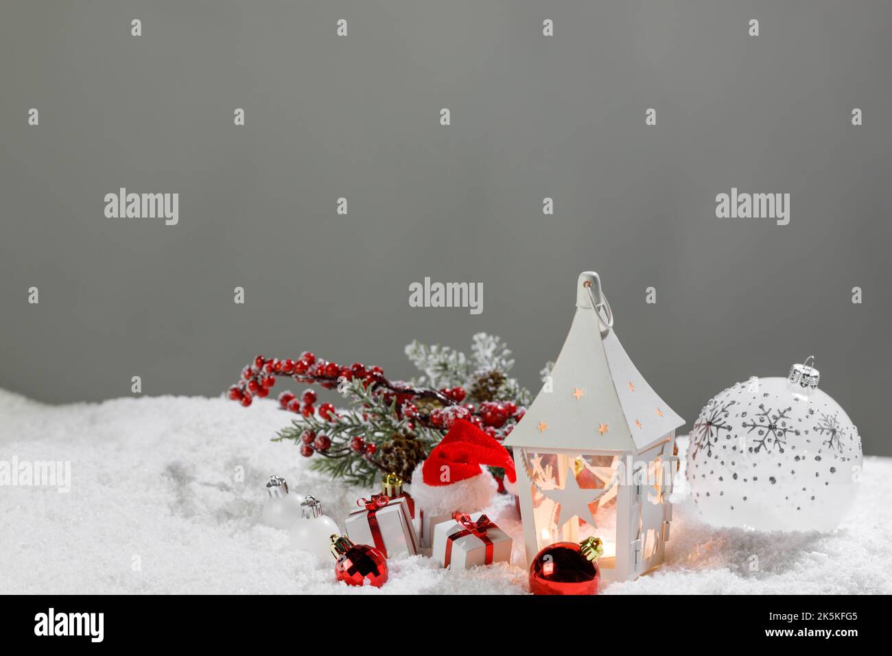 Lantern holiday baubles on hi-res stock photography and images - Alamy