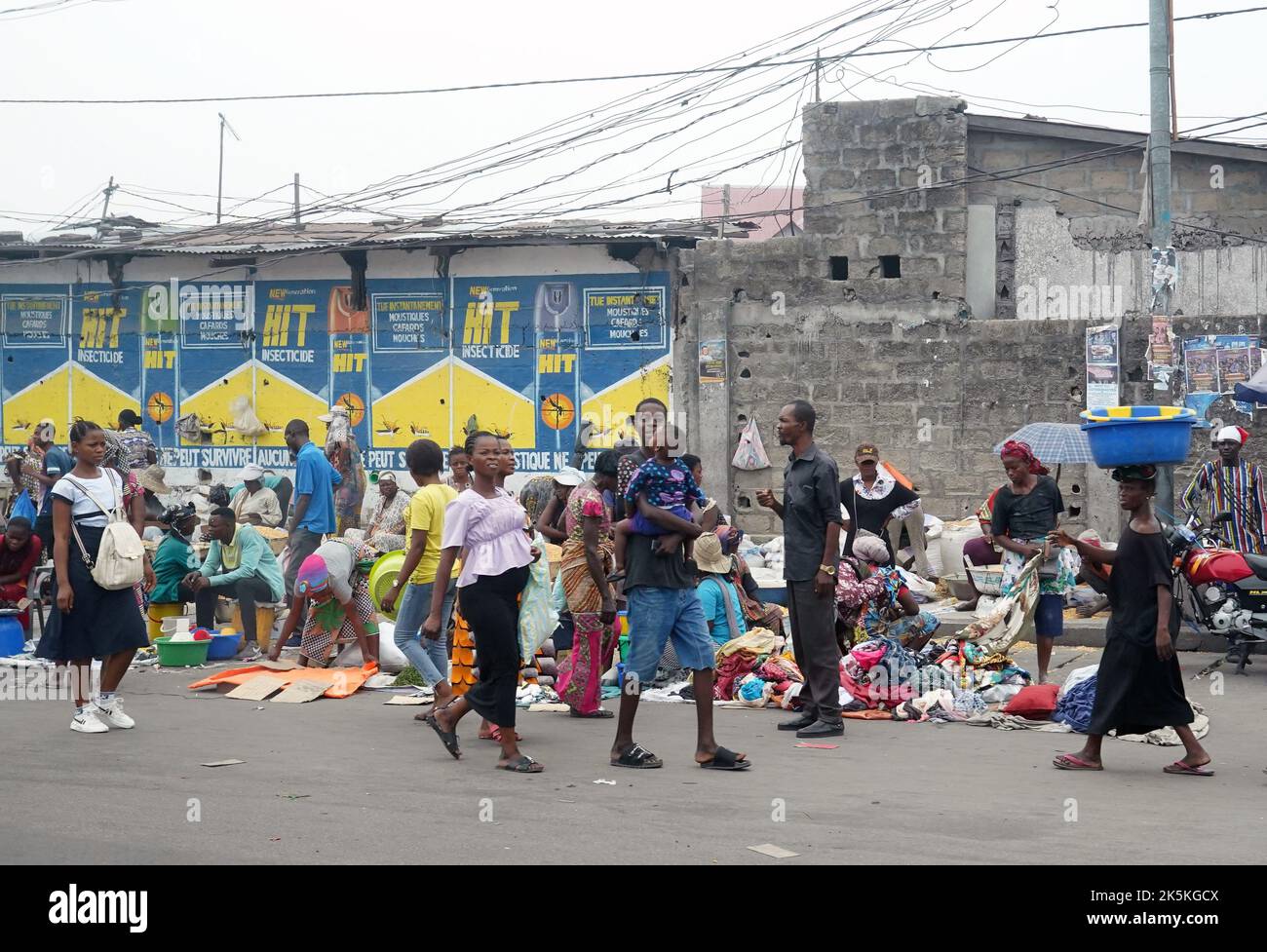 Kinshasa congo streets hi-res stock photography and images - Alamy