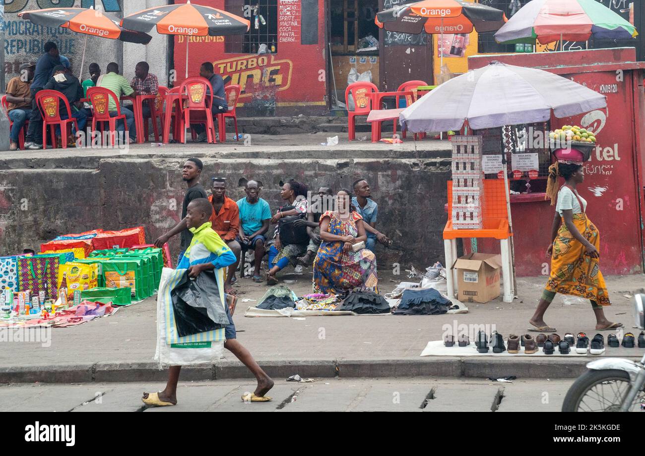 Daily life along the streets in the city centre of Kinshasa in the ...