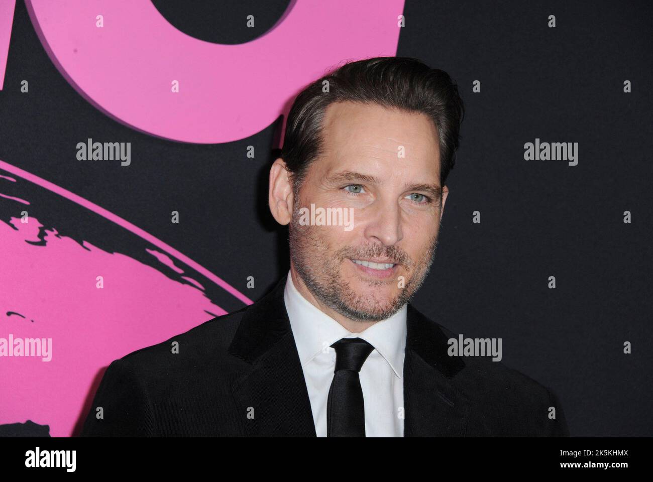 Los Angeles, CA. 8th Oct, 2022. Peter Facinelli at arrivals for 32nd Annual Environmental Media ...