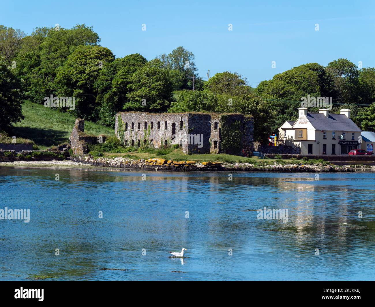 Grain store cork hi-res stock photography and images - Alamy