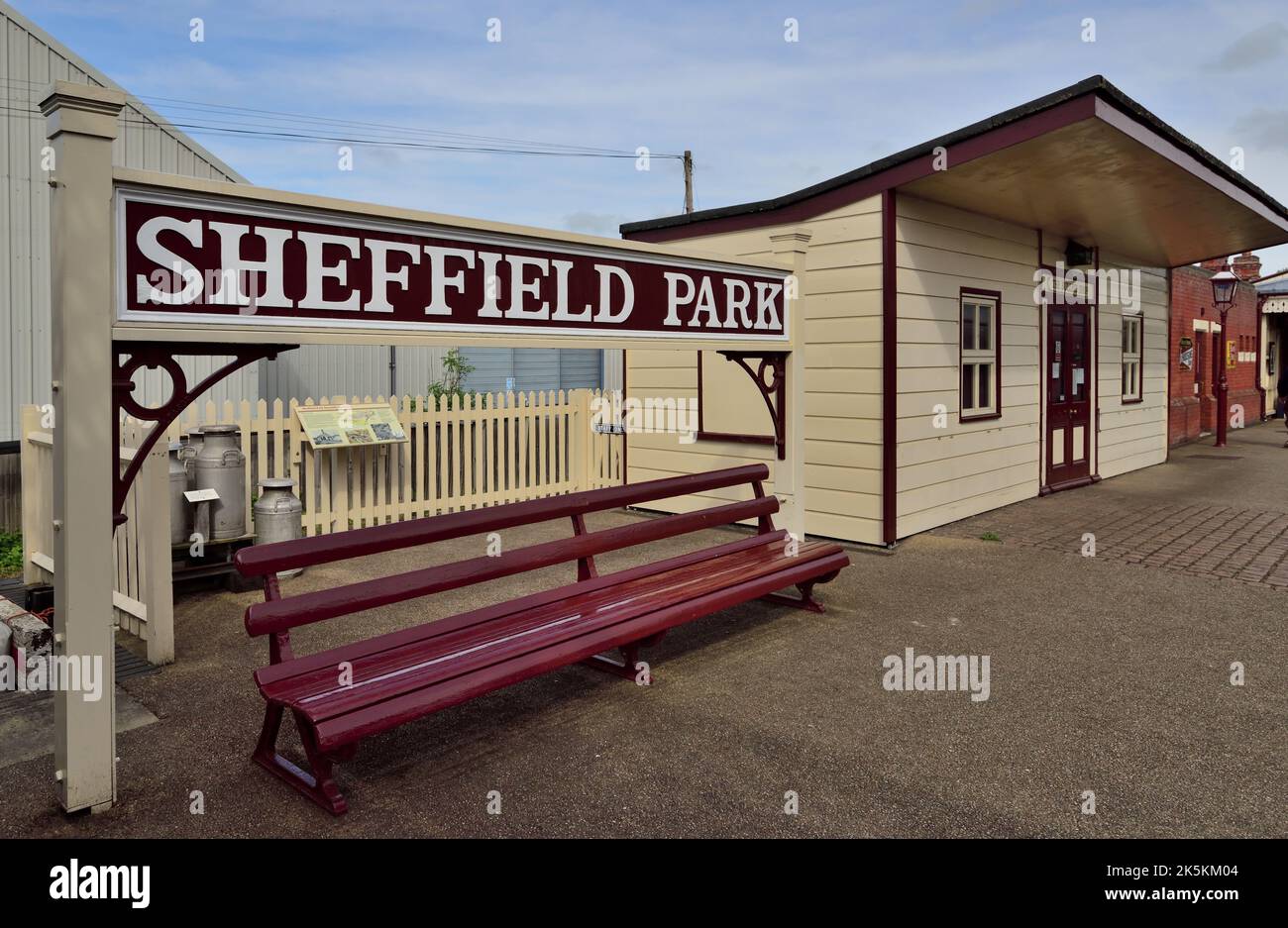 Sheffield Park station on the Bluebell Railway, East Sussex Stock Photo ...