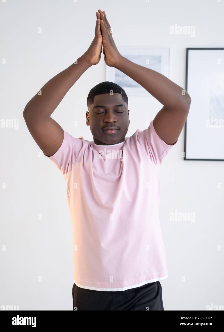 Black balance hi-res stock photography and images - Alamy