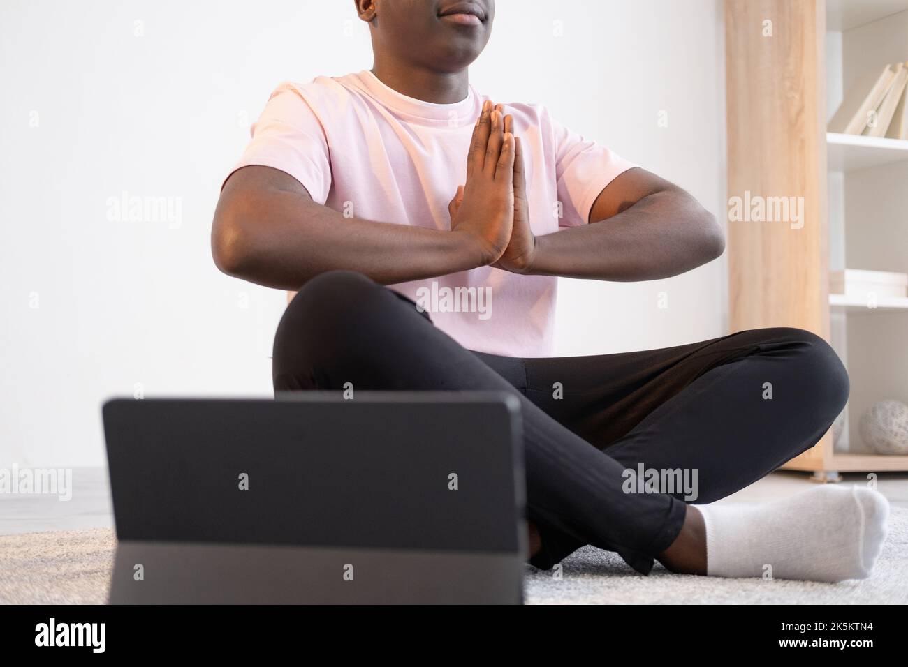 Calm black man hi-res stock photography and images - Alamy