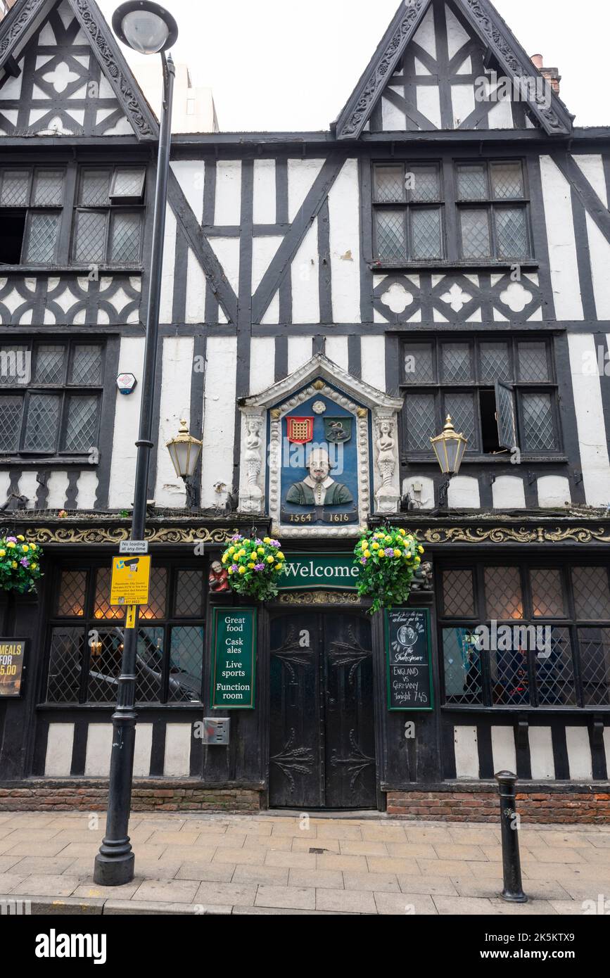 The Shakespeare Pub with mock timber frame frontage, Fountain Street ...
