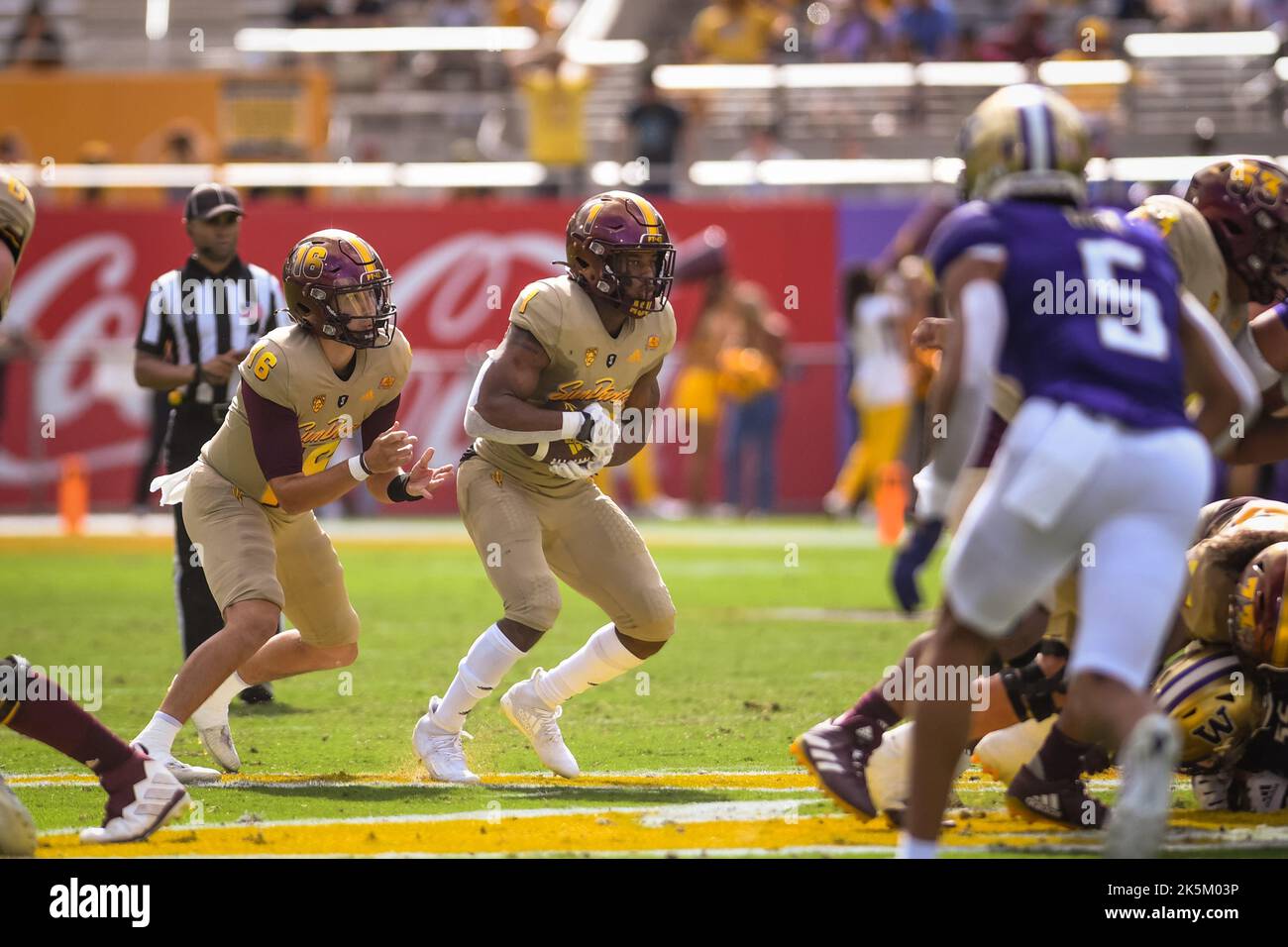 Valladay hi-res stock photography and images - Alamy