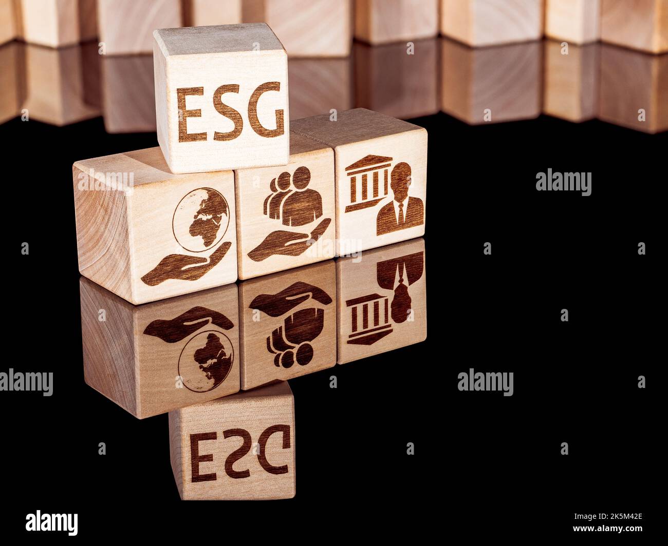 Principle of conservation of energy hi-res stock photography and images ...