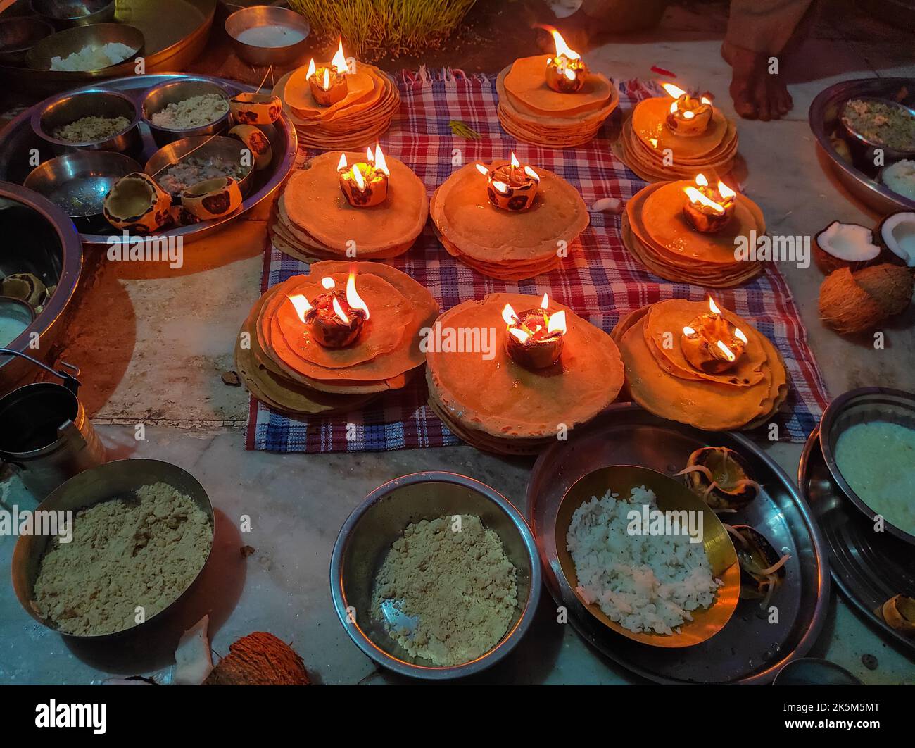 Gujarat village hi-res stock photography and images - Alamy