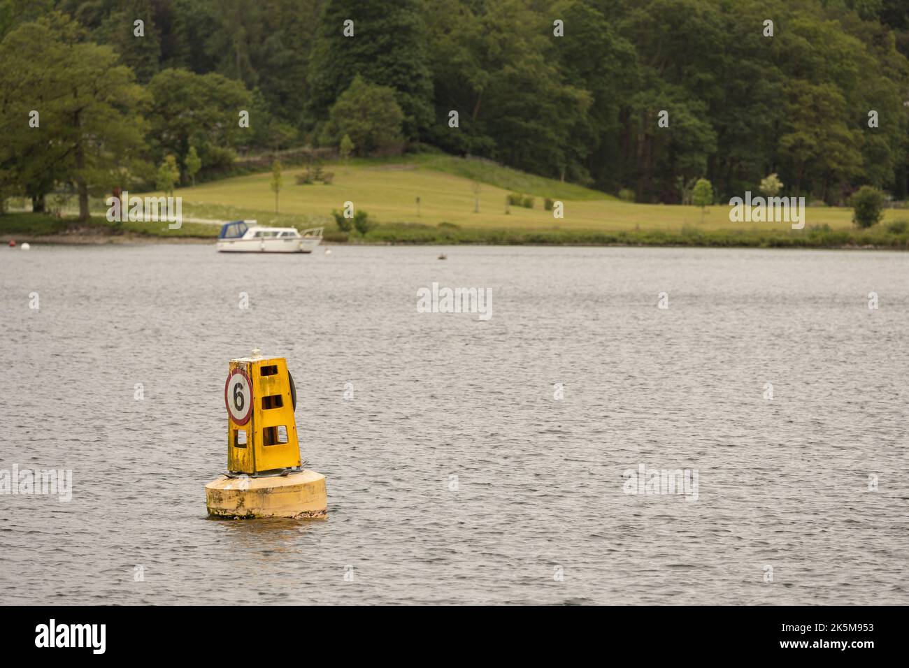 Knots speed limit sign hi-res stock photography and images - Alamy